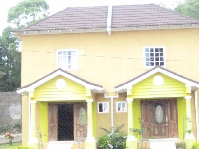 Townhouse For Sale in Brumalia, Manchester Jamaica | PropertyAdsJa.com