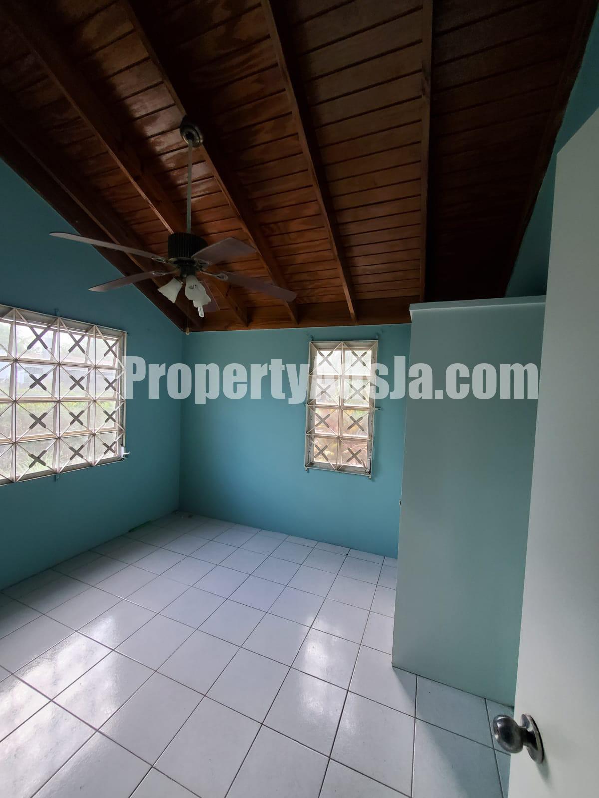 House For Sale in Magil Palms, St. Catherine Jamaica | PropertyAdsJa.com