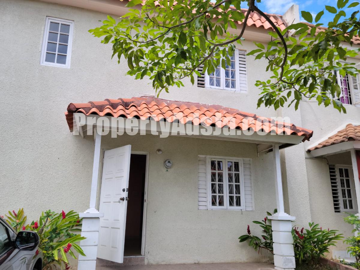 Townhouse For Rent in Constant Spring, Kingston / St. Andrew Jamaica ...