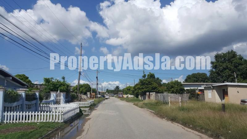 House For Sale in Braeton Greater Portmore, St. Catherine Jamaica ...