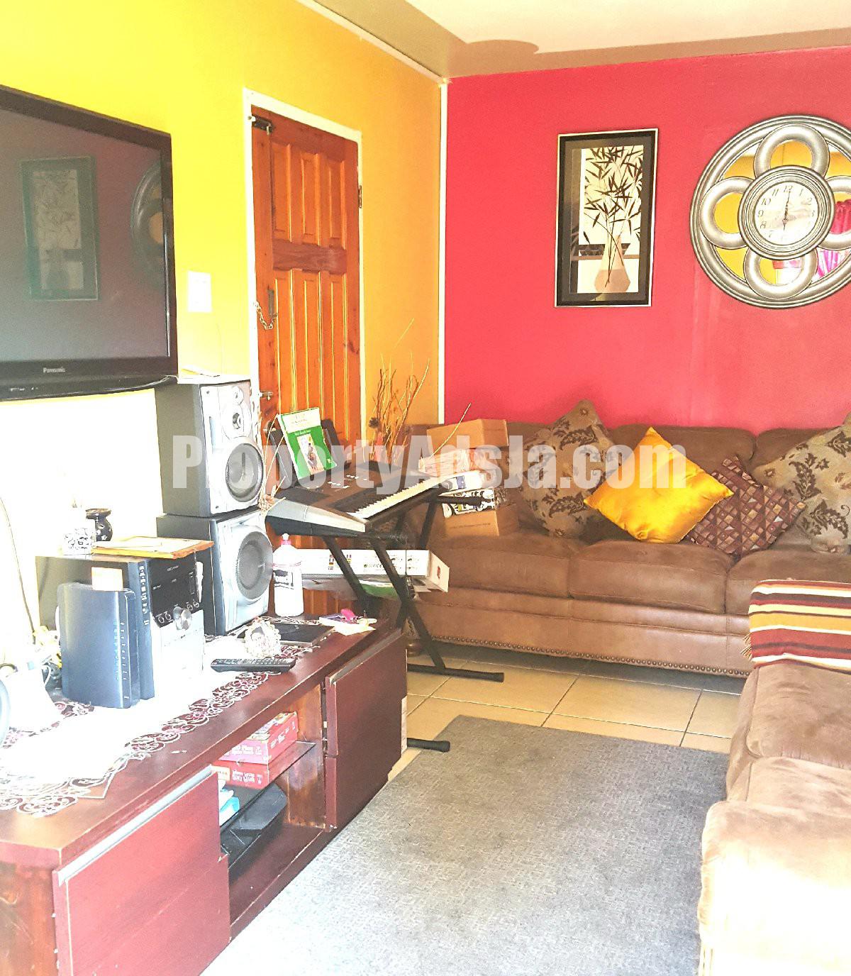 Apartment For Sale in Molynes Road, Kingston / St. Andrew Jamaica ...