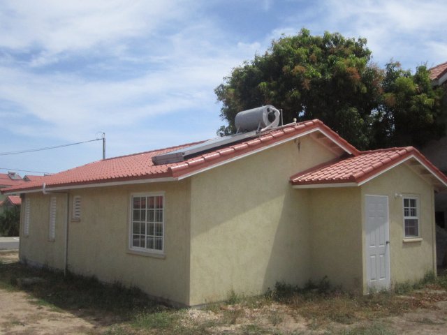 House For Rent in Country Club I, St. Catherine Jamaica | PropertyAdsJa.com