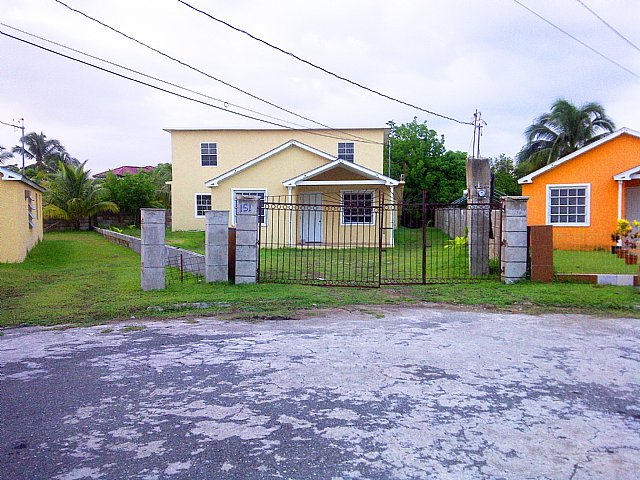 House For Sale in magil Palms, St. Catherine Jamaica | PropertyAdsJa.com