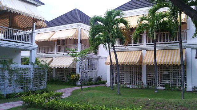 Apartment For Rent in Kingston 10 Off Hope Road, Kingston / St. Andrew ...