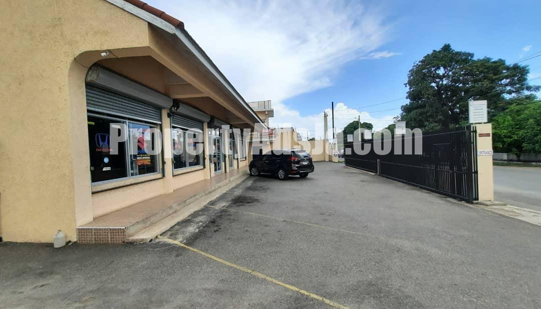 Commercial building For Sale in Kingston 10, Kingston / St. Andrew ...