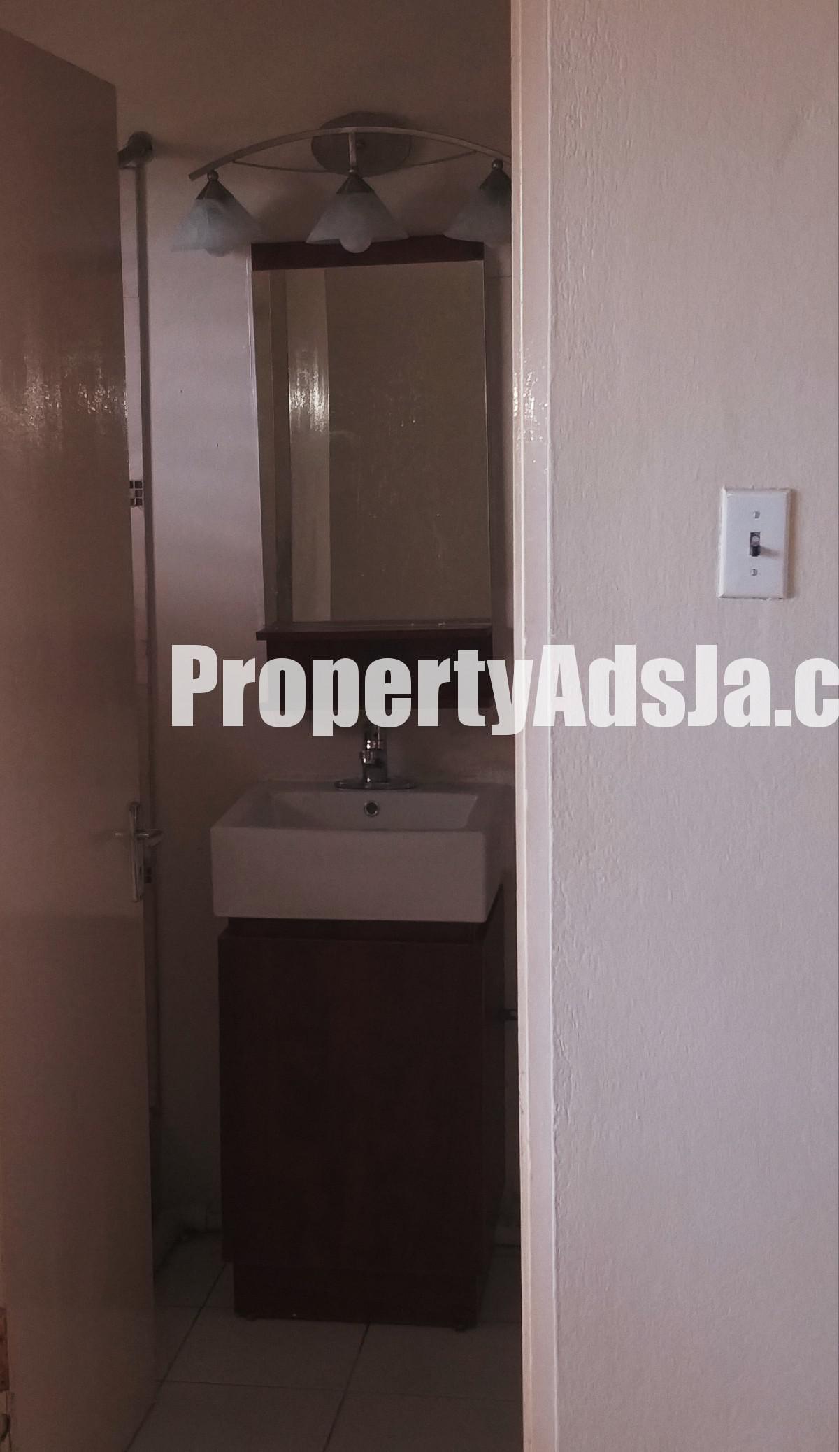 Apartment For Rent in Constant Spring Road, Kingston / St. Andrew ...