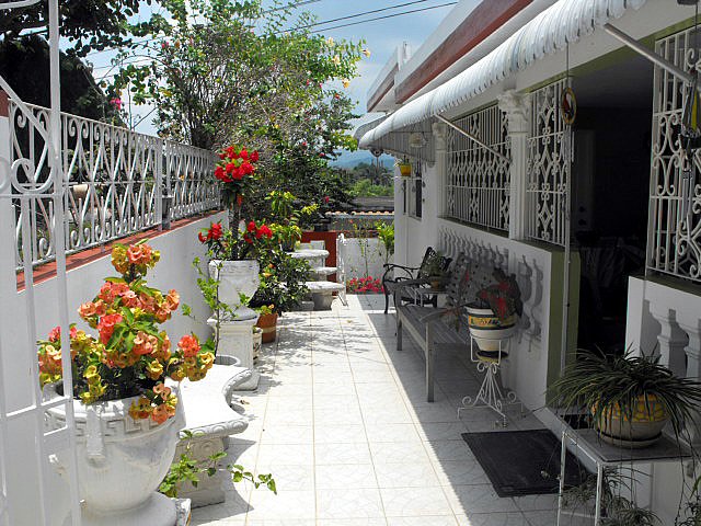 House For Sale in Irwin Meadows, St. James Jamaica | PropertyAdsJa.com