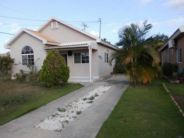 House For Rent in Caribbean Estate, St. Catherine Jamaica ...