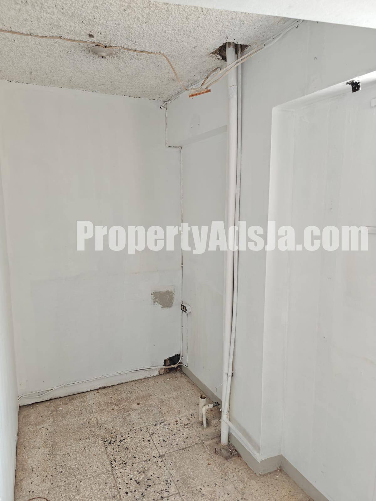 Commercial Building For Rent In Half Way Tree Kingston St Andrew
