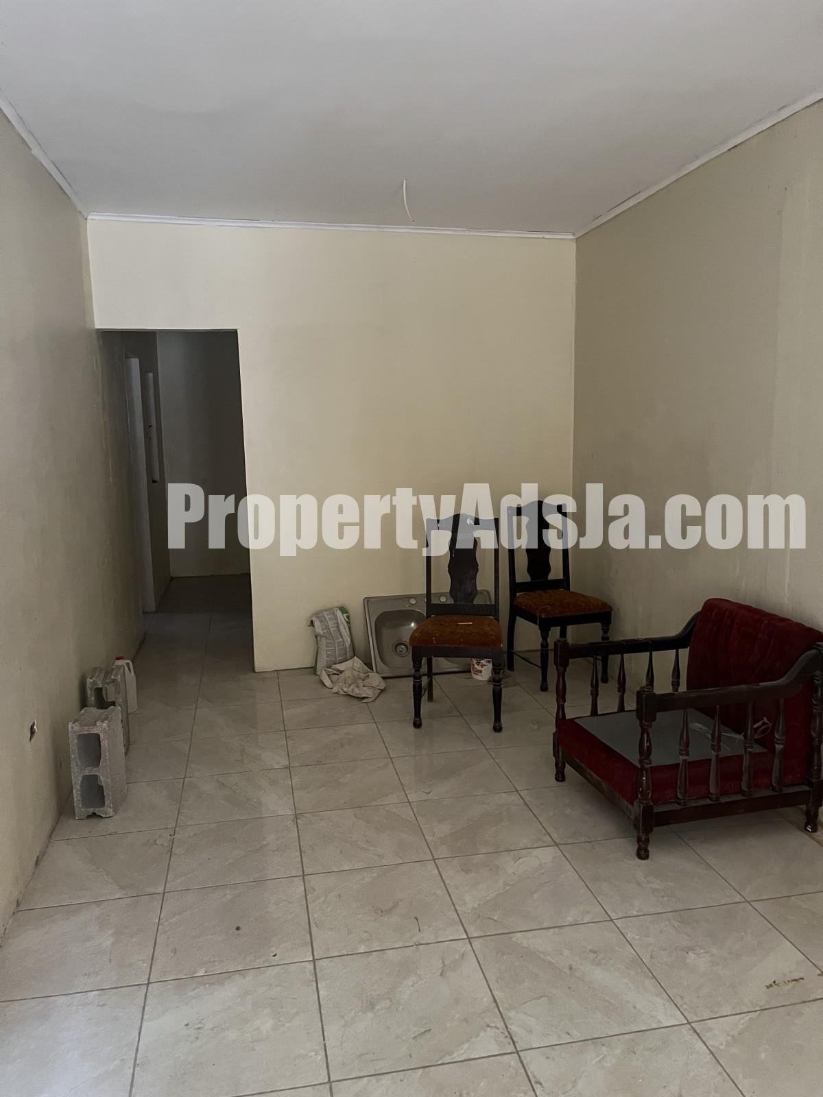 House For Sale in Nannyville, Kingston / St. Andrew Jamaica | PropertyAdsJa.com