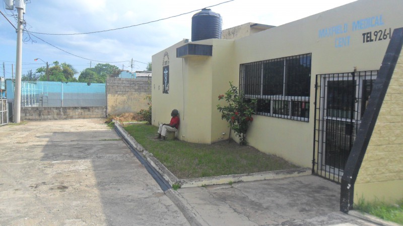 Commercial building For Sale in Maxfield, Kingston / St. Andrew Jamaica ...