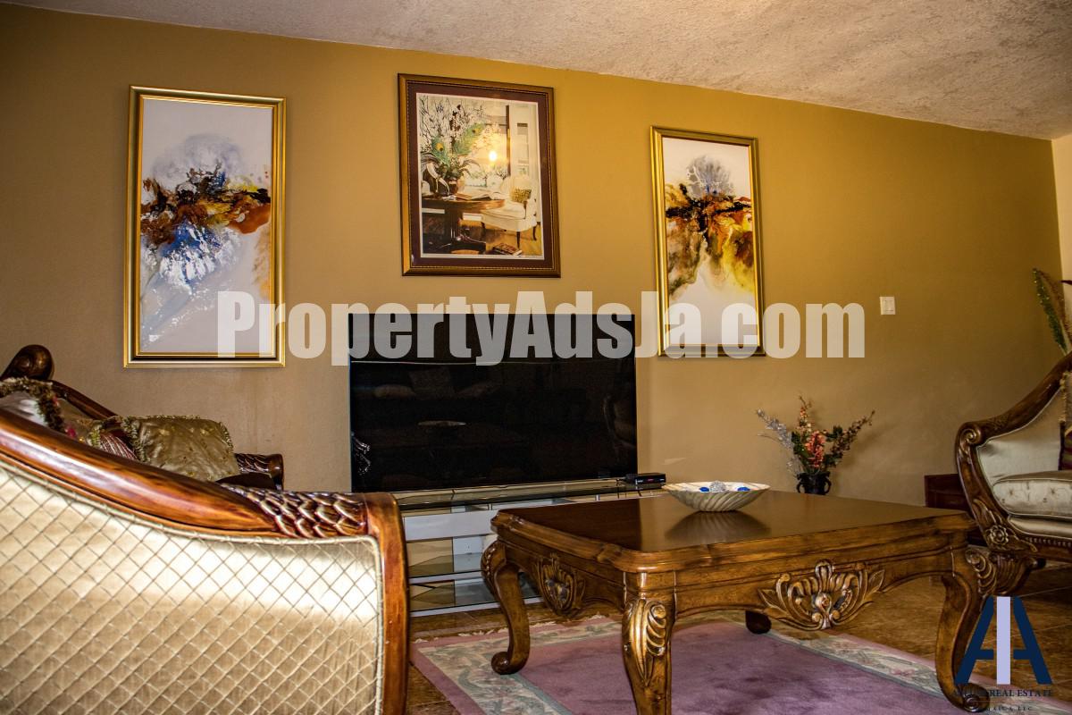House For Sale in Mount Nelson, Manchester Jamaica | PropertyAdsJa.com