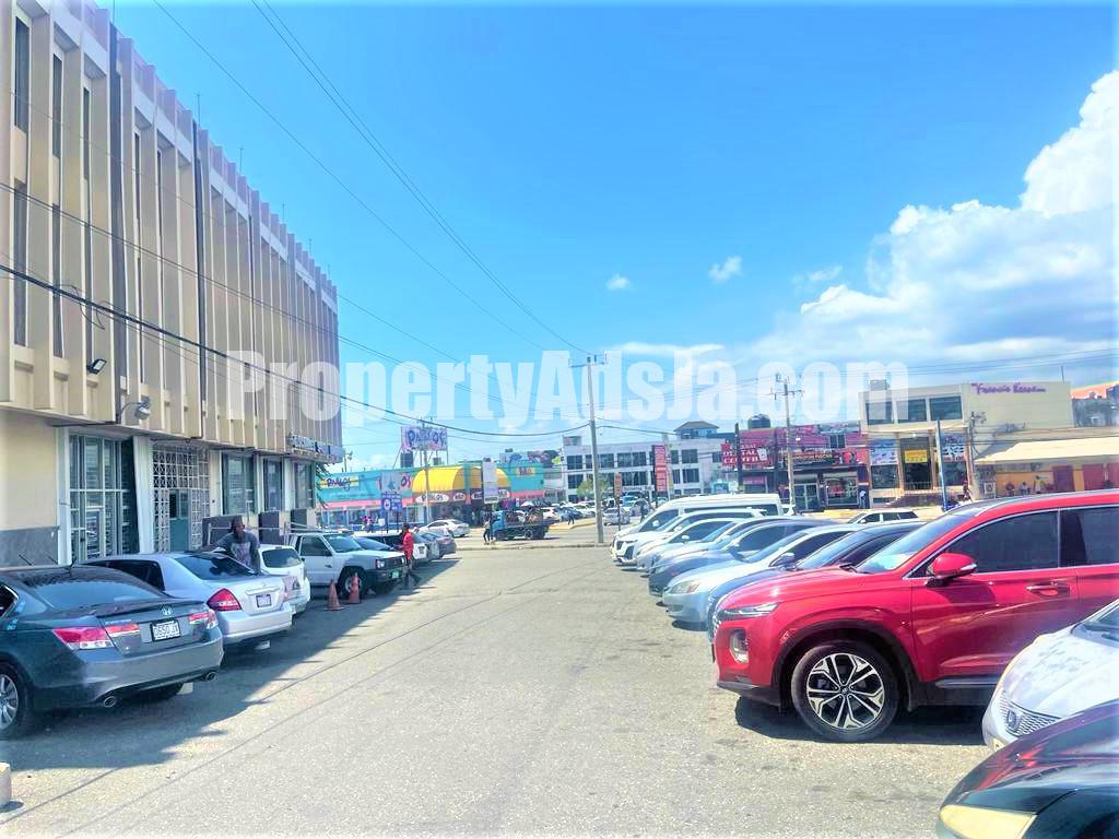 Commercial building For Rent in OFF CONSTANT SPRING ROAD, Kingston / St ...