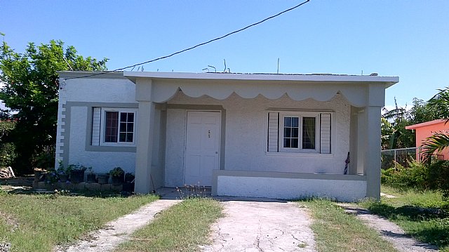 House For Sale in Morris Meadows, St. Catherine Jamaica | PropertyAdsJa.com