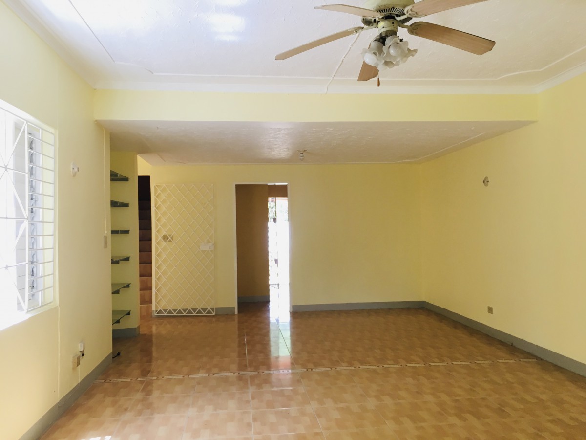 Townhouse For Rent in Hope Road Kingston 6, Kingston / St. Andrew Jamaica | PropertyAdsJa.com