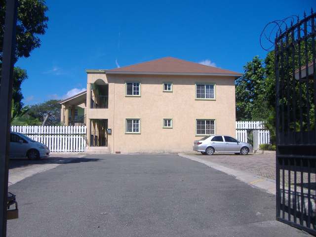 Apartment For Sale in constant Spring Rochester, Kingston / St. Andrew ...