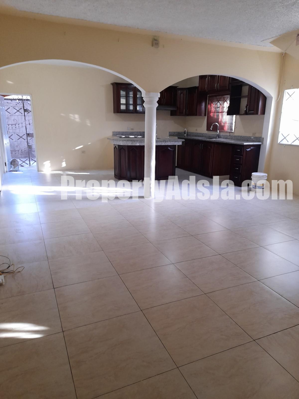 House For Rent in Golden Acres, St. Catherine Jamaica | PropertyAdsJa.com