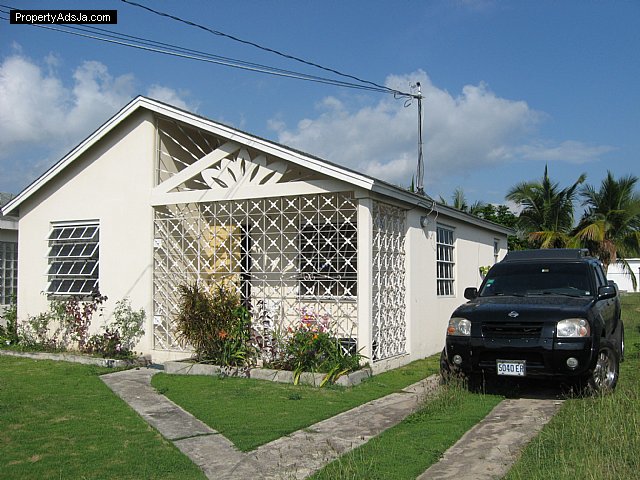 House For Sale in white water meadows, St. Catherine Jamaica ...