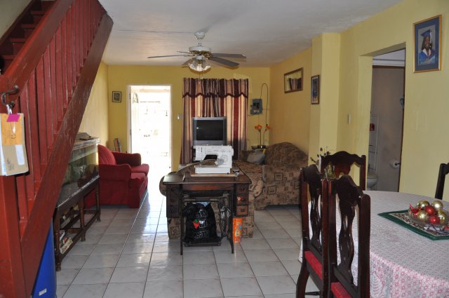 Townhouse For Sale in Bridgeview, St. Catherine Jamaica | PropertyAdsJa.com