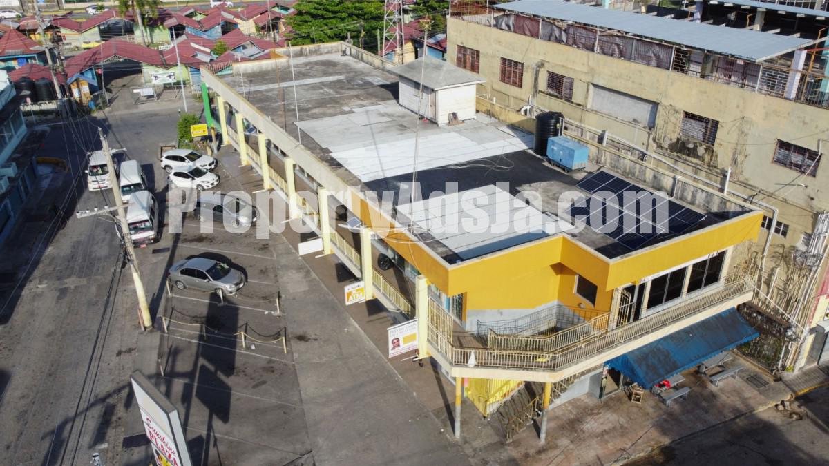 Commercial building For Rent in The New Sunshine Plaza, St. James ...