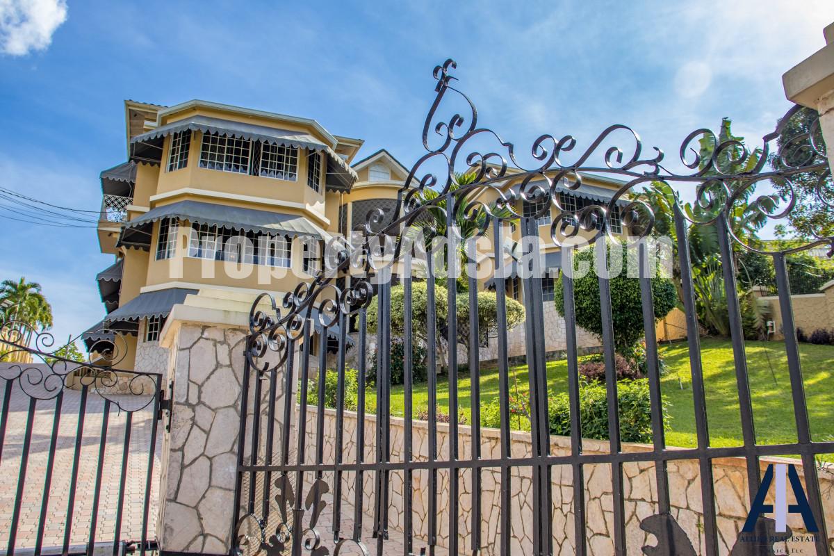 House For Sale in Mount Nelson, Manchester Jamaica | PropertyAdsJa.com
