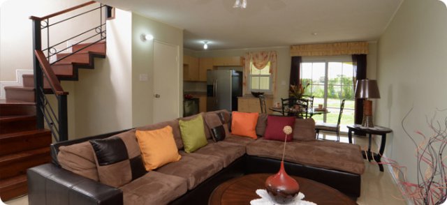 Townhouse For Rent in Portmore Country Club 2, St. Catherine Jamaica ...