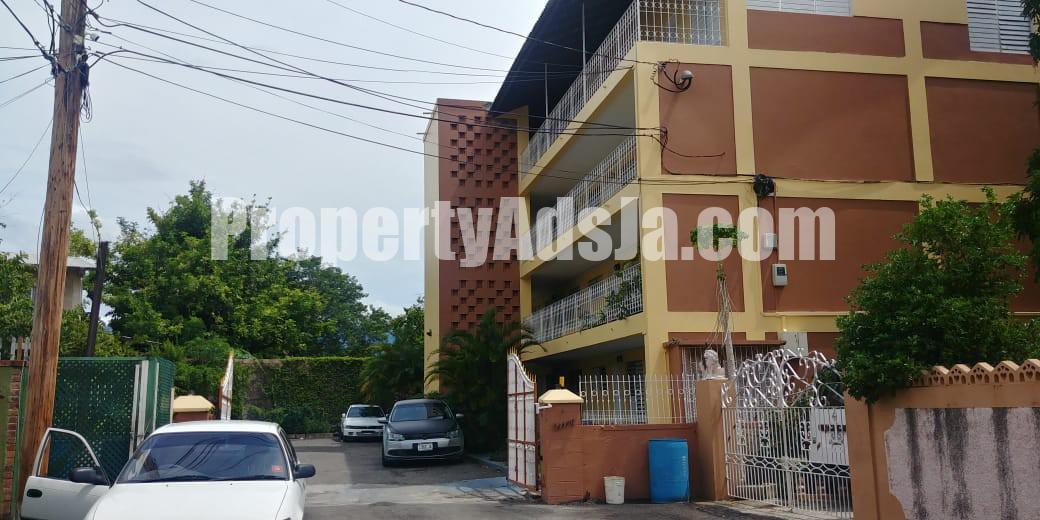 Apartment For Rent in Off Constant Spring Road area, Kingston / St ...