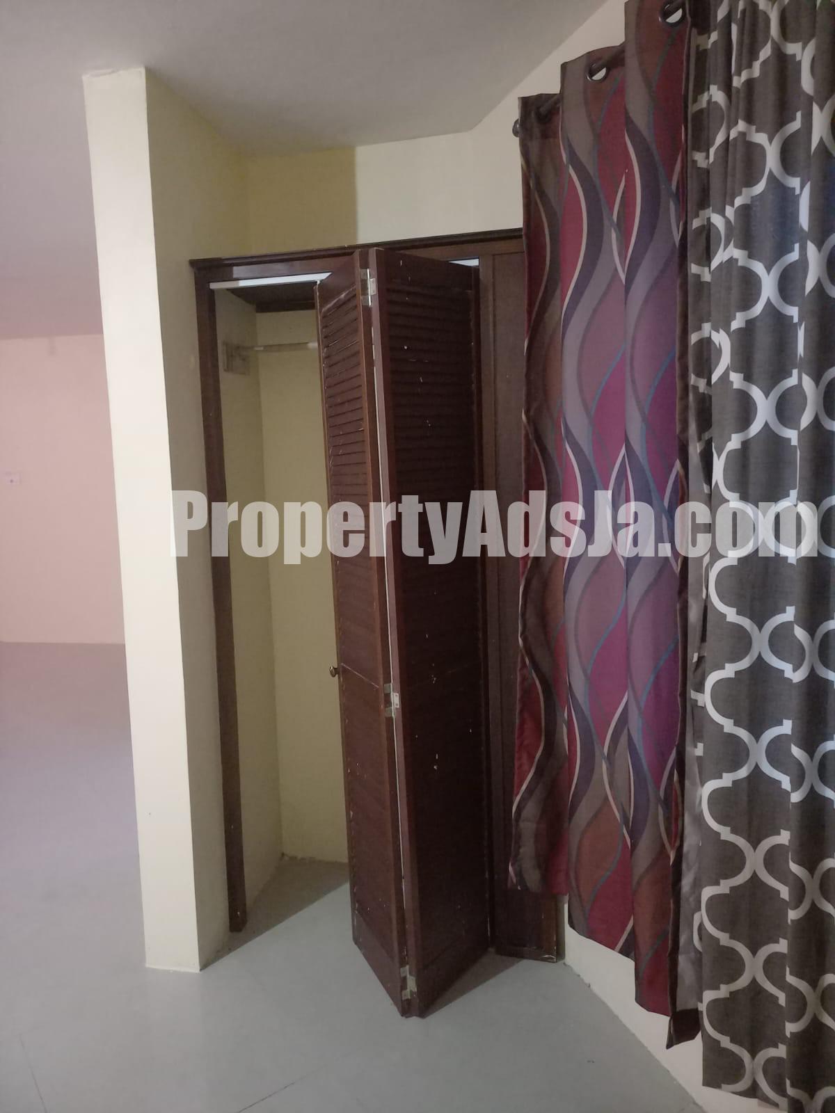Flat For Rent in Chancery Hall, Kingston / St. Andrew Jamaica ...