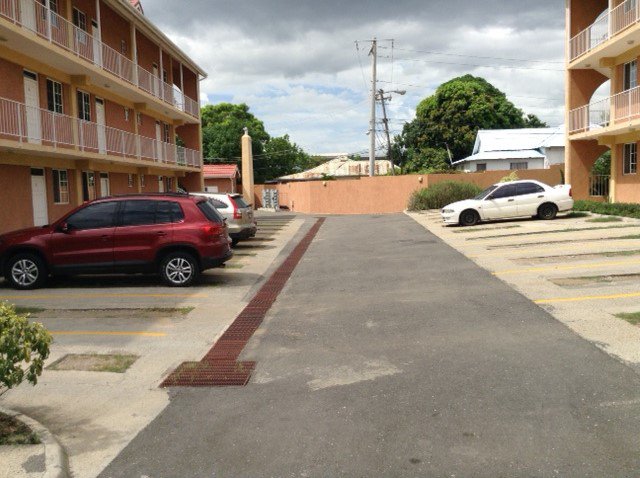 Apartment For Rent in Hope Road, Kingston / St. Andrew Jamaica | PropertyAdsJa.com