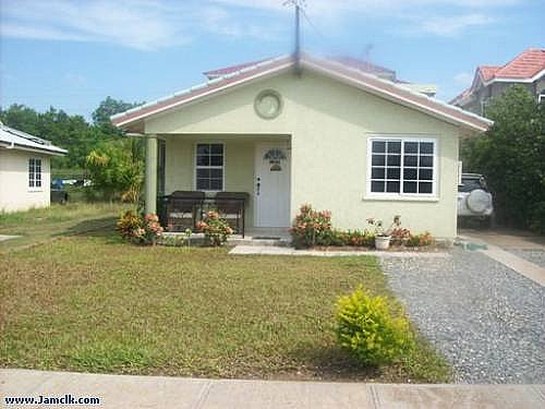 House For Sale in Portmore Country Club, St. Catherine Jamaica ...