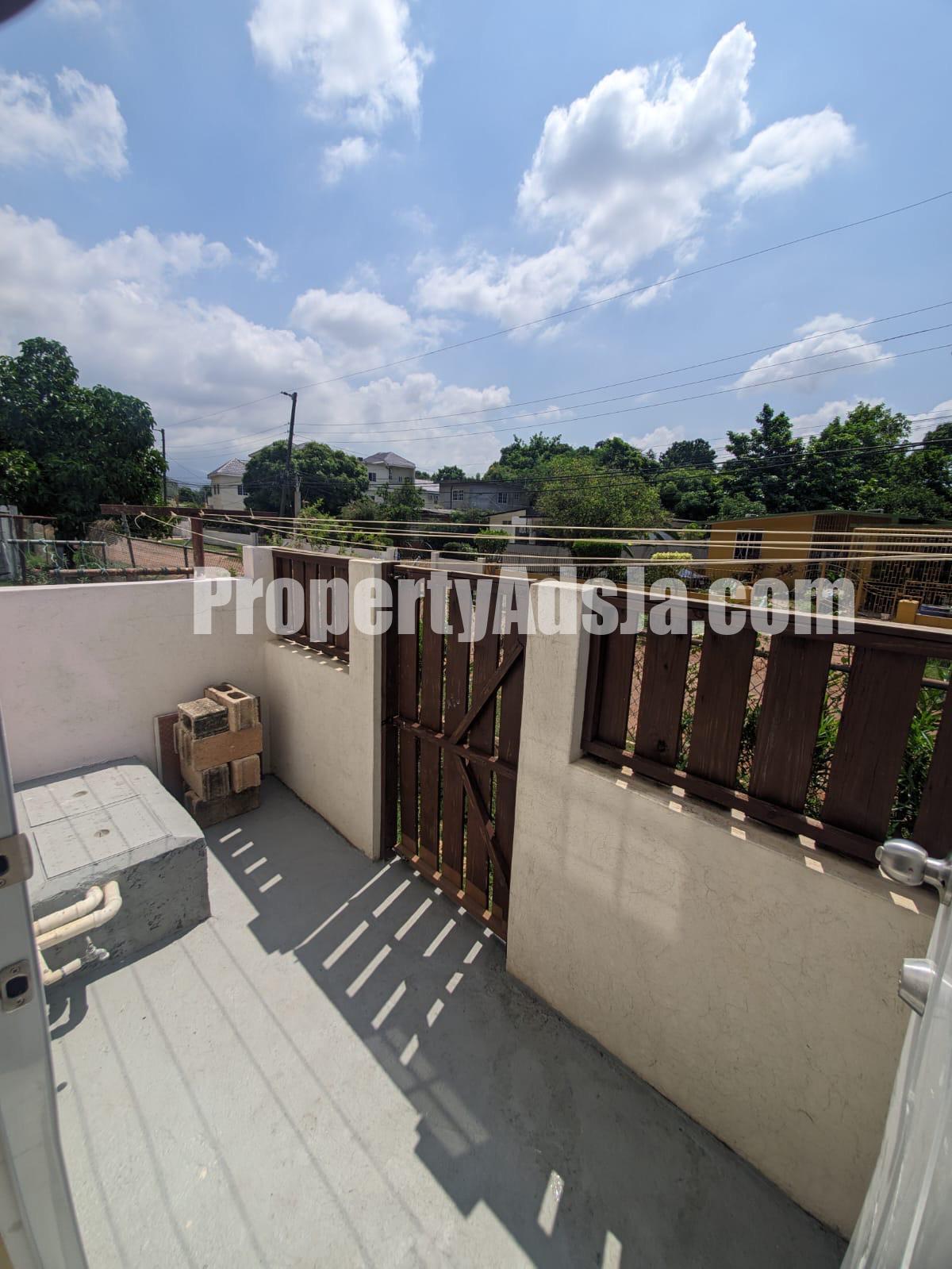 Townhouse For Rent in Patrick Gardens Patrick City, Kingston / St ...