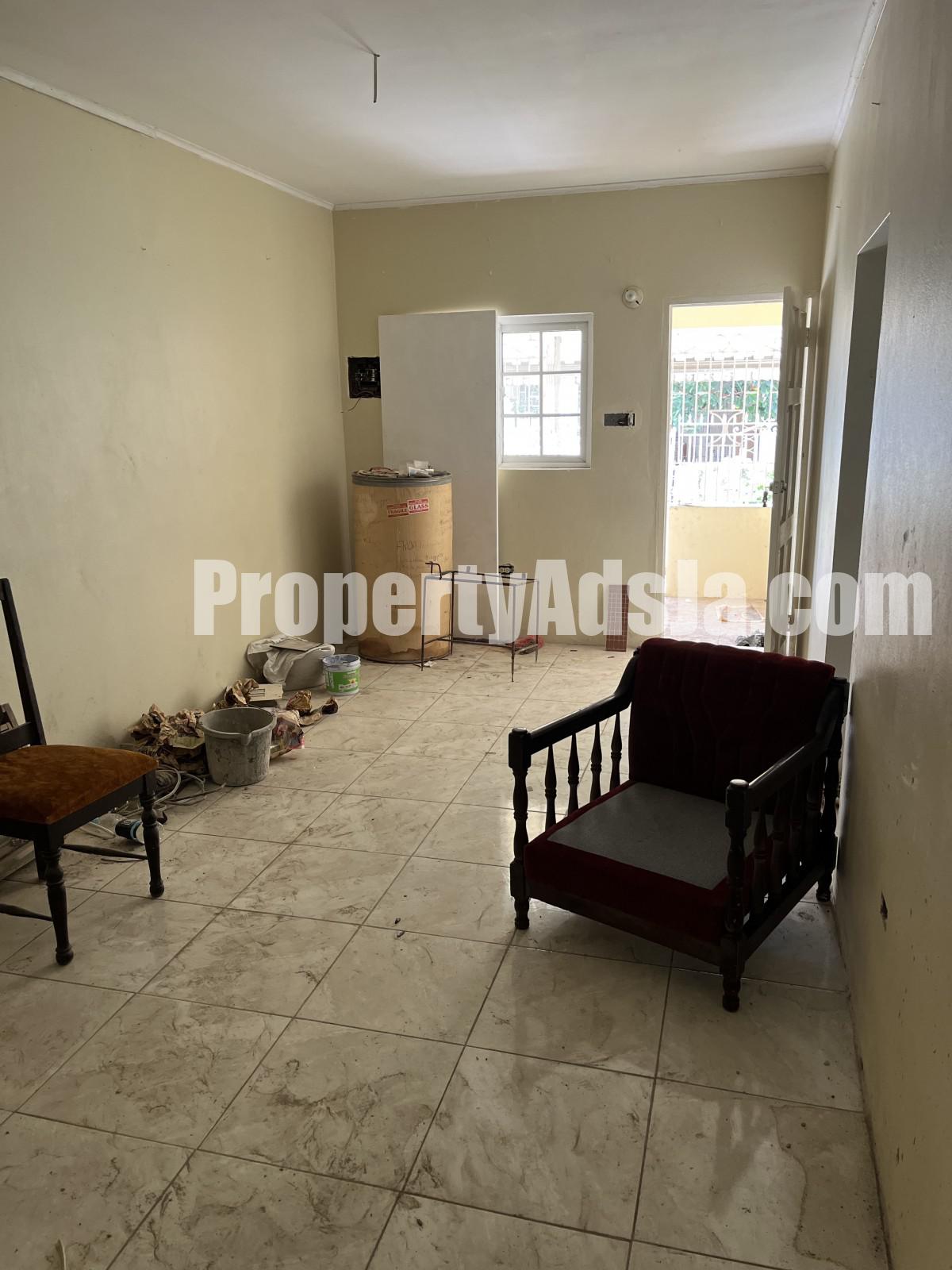 House For Sale in Nannyville, Kingston / St. Andrew Jamaica | PropertyAdsJa.com