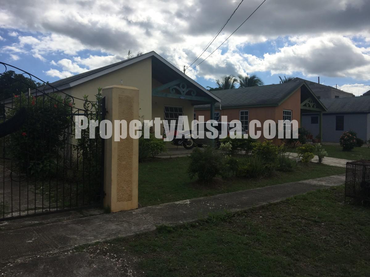 House For Sale in White Water Meadows, St. Catherine Jamaica ...