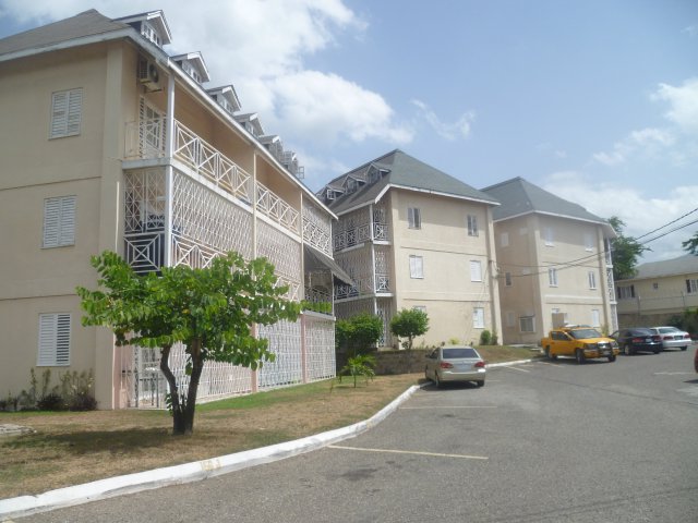 Apartment For Sale in Constant Spring, Kingston / St. Andrew Jamaica ...