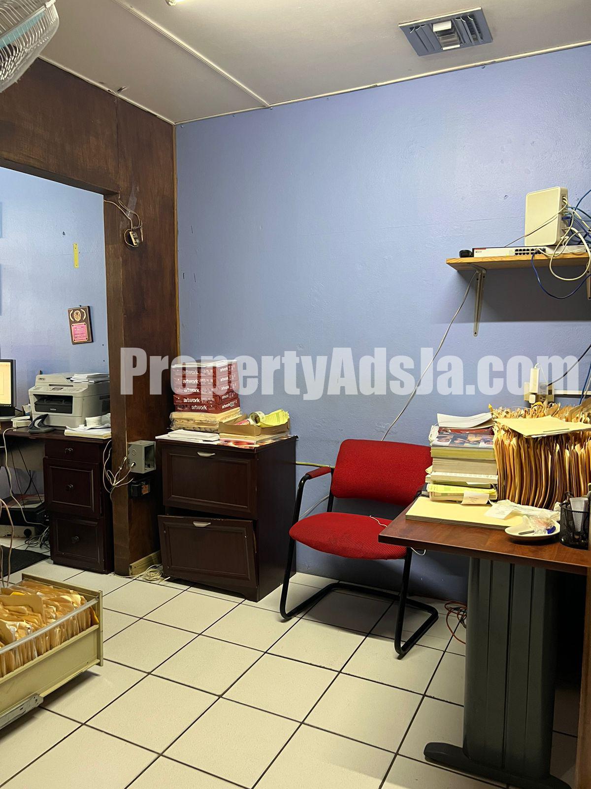 Commercial building For Sale in RED HILLS ROAD, Kingston / St. Andrew ...
