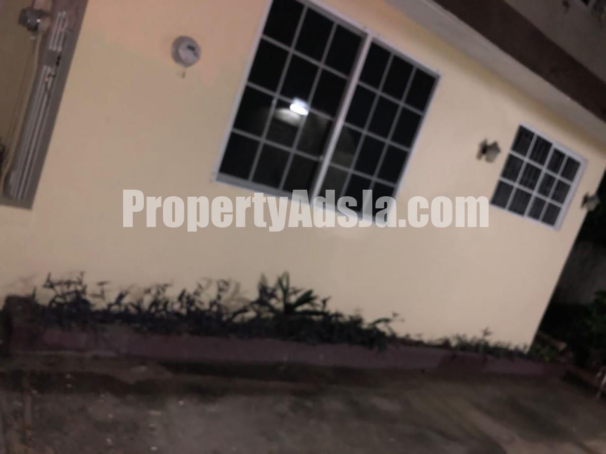 Apartment For Rent in Constant Spring Road Kingston 8, Kingston / St ...