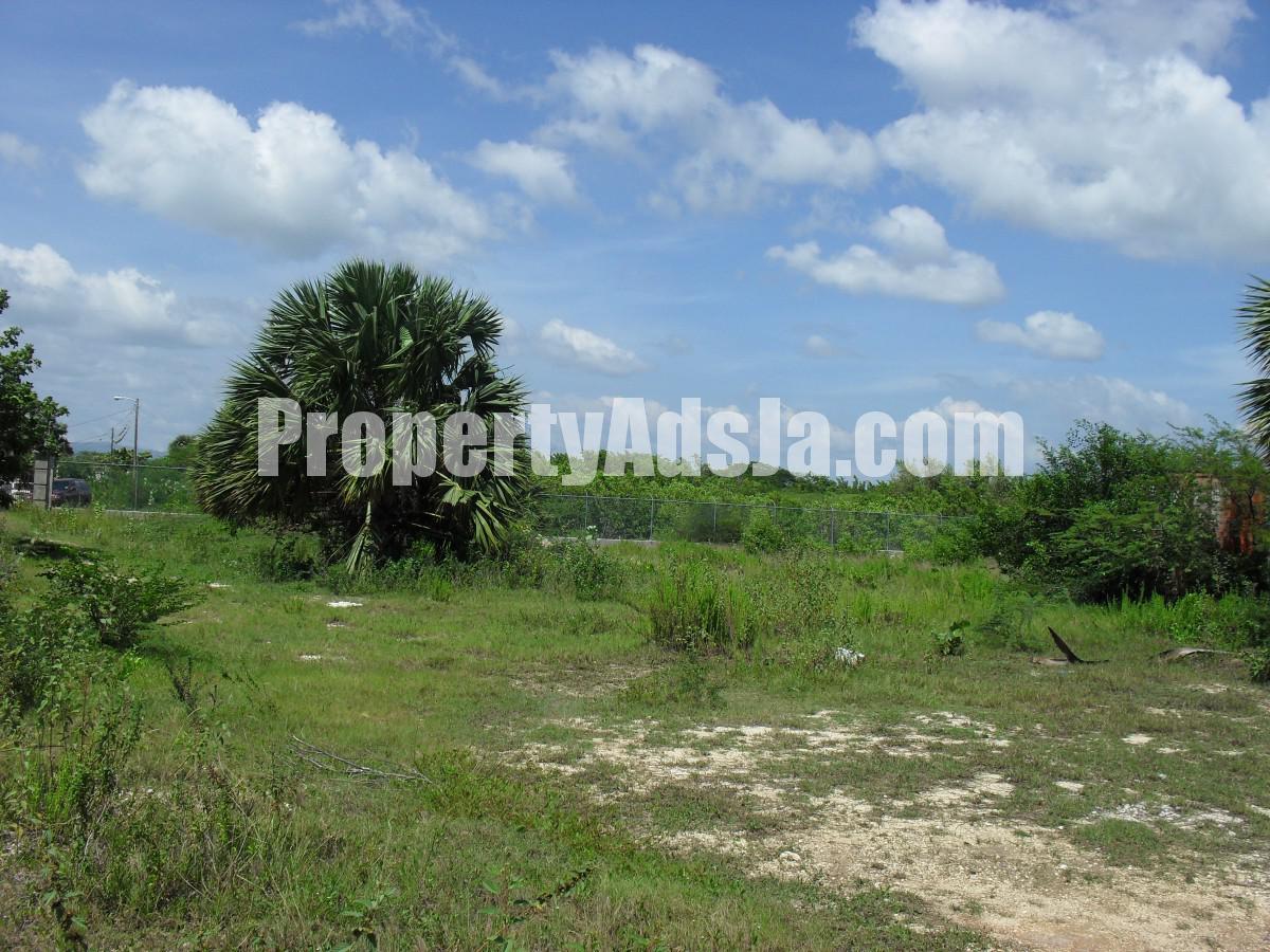 Resort/vacation property For Sale in Hopewell, Hanover Jamaica ...