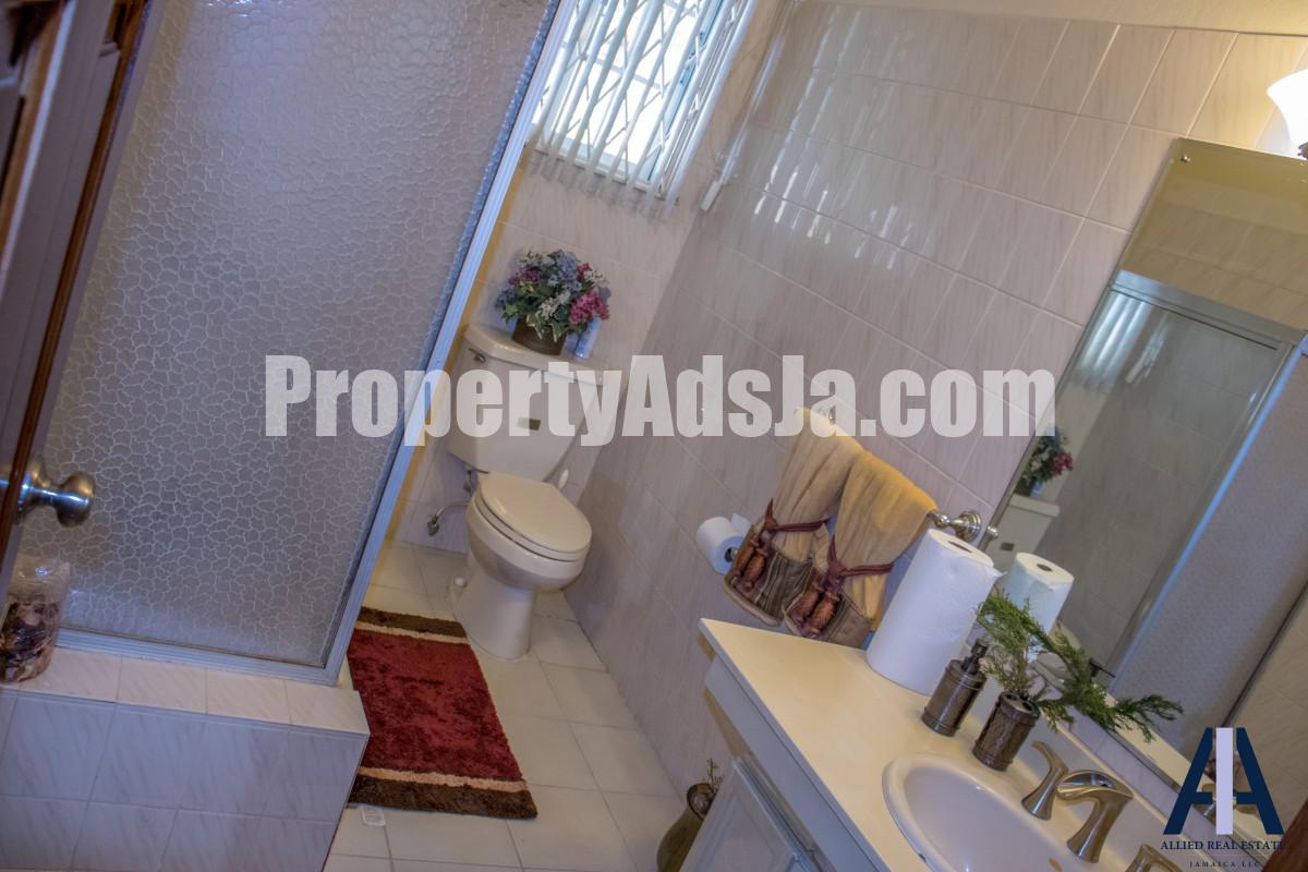 House For Sale in Mount Nelson, Manchester Jamaica | PropertyAdsJa.com