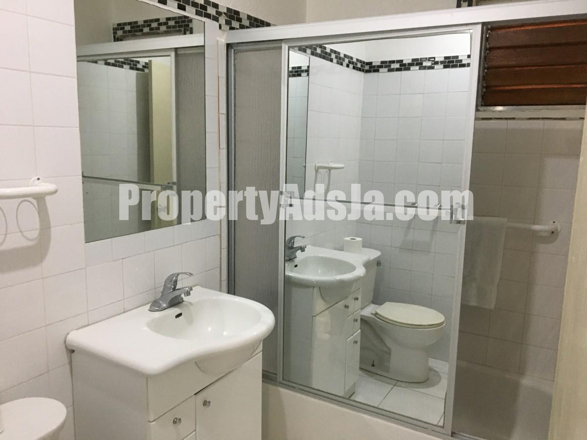 Townhouse For Rent in Musgrave Manor, Kingston / St. Andrew Jamaica ...