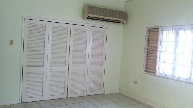 Apartment For Rent in Kingston 10 Off Hope Road, Kingston / St. Andrew ...