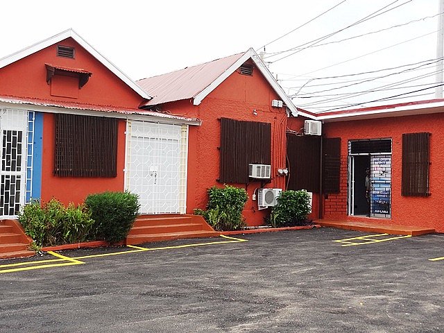 Commercial building For Sale in New Kingston, Kingston / St. Andrew ...