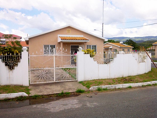 House For Sale in Angels Estate 2, St. Catherine Jamaica ...