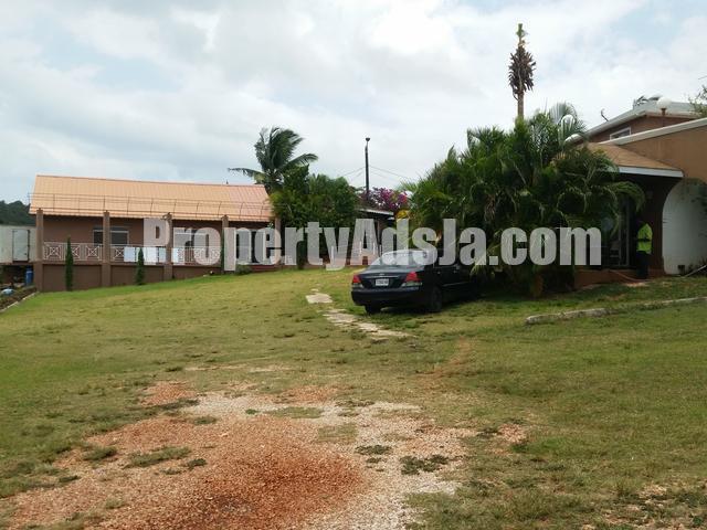 Commercial building For Sale in JUNCTION, St. Elizabeth Jamaica ...