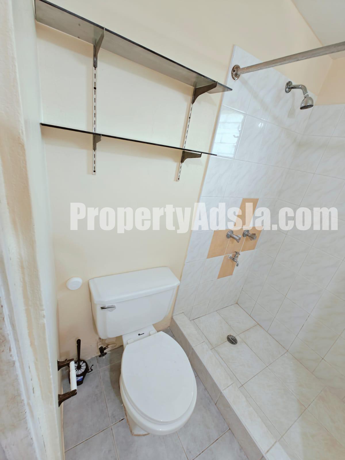 Flat For Rent in Kingston 6, Kingston / St. Andrew Jamaica ...