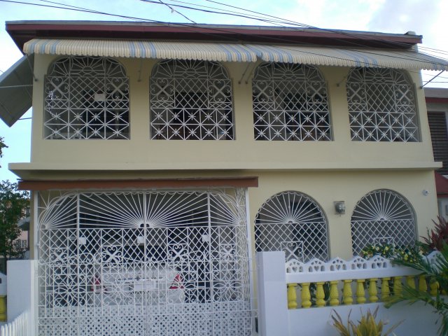 Townhouse For Sale in Portmore, Kingston / St. Andrew Jamaica ...