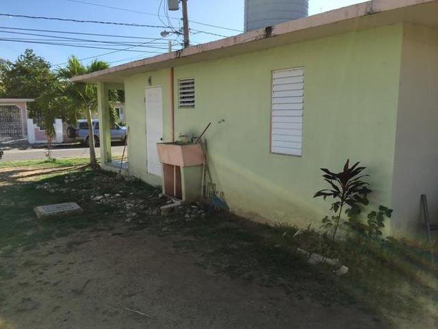 House For Sale in Eltham Acres Spanish Town, St. Catherine Jamaica ...