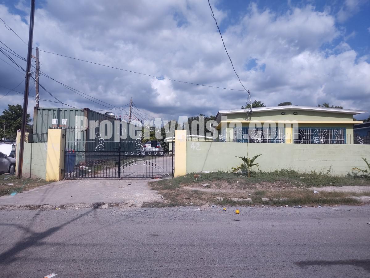 House For Sale in Bay farm, Kingston / St. Andrew Jamaica ...