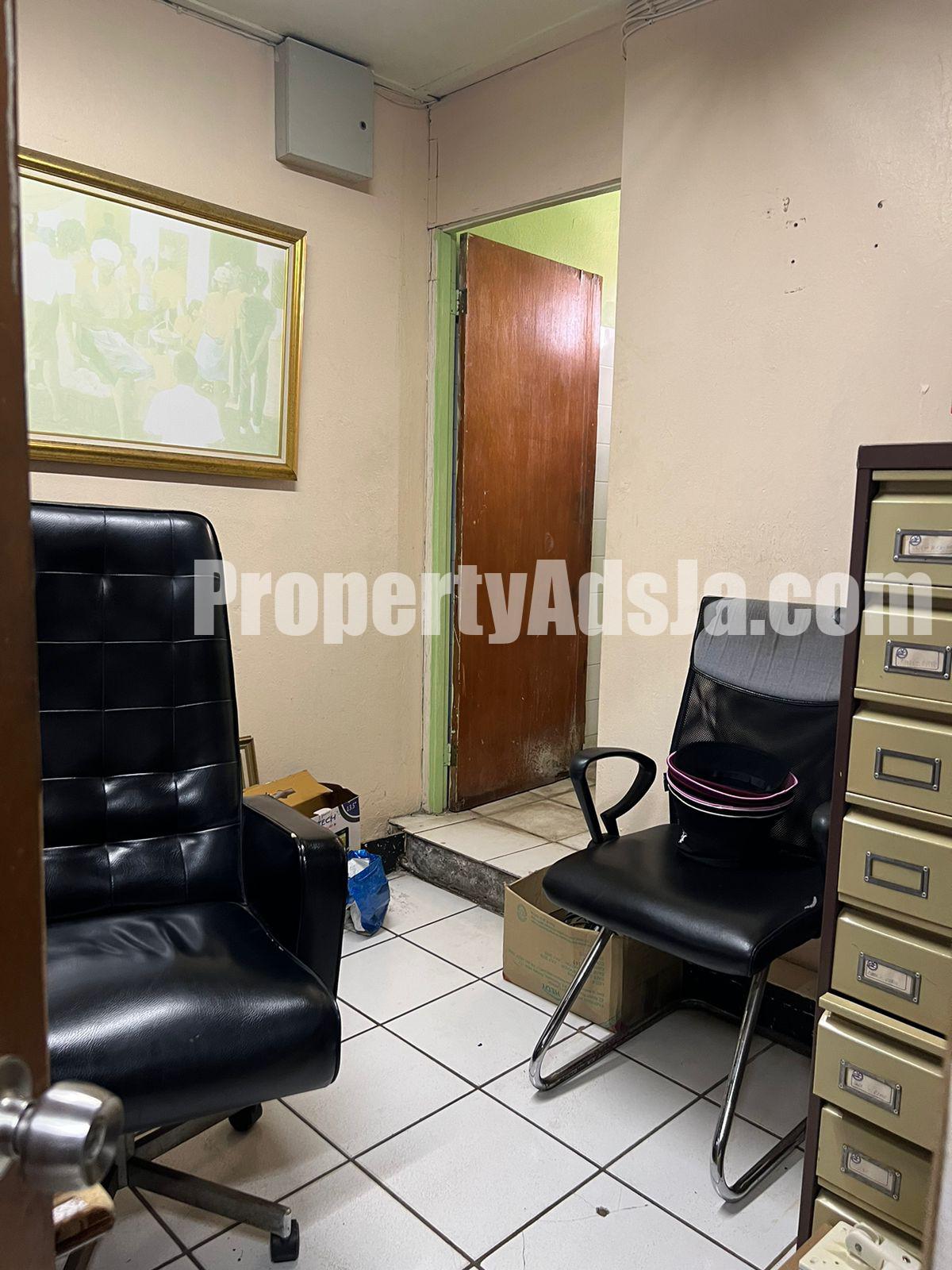 Commercial building For Sale in RED HILLS ROAD, Kingston / St. Andrew ...