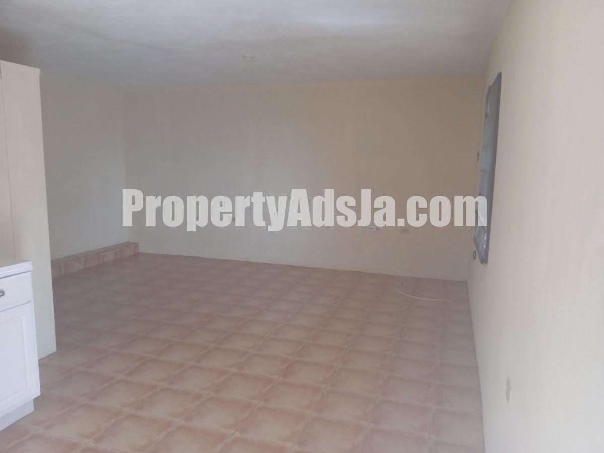 Flat For Rent in Chancery Hall, Kingston / St. Andrew Jamaica ...