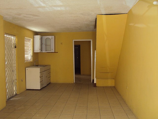 Townhouse For Sale in Bridgeview Portmore, St. Catherine Jamaica ...